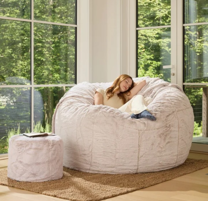 12 Epic Costco Finds Perfect for Dads and Grads-to-Be – RetailShout.com